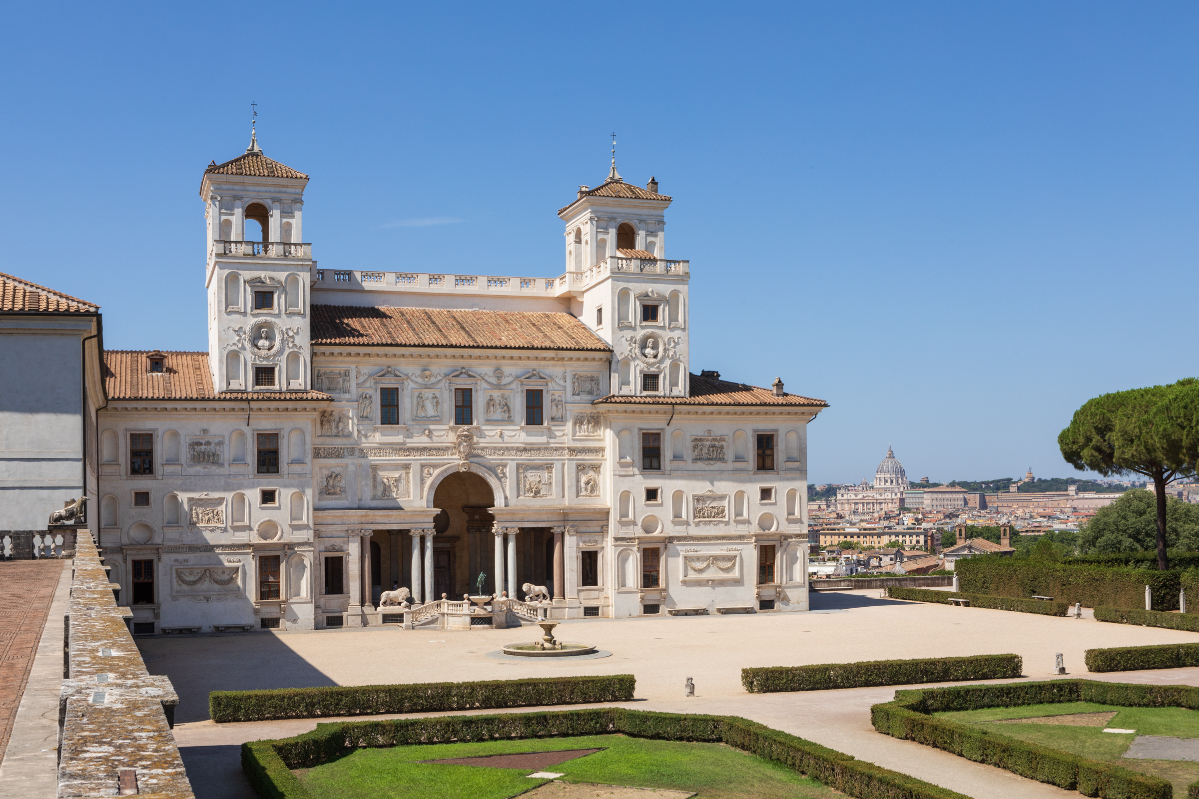 The collections - Villa Medici